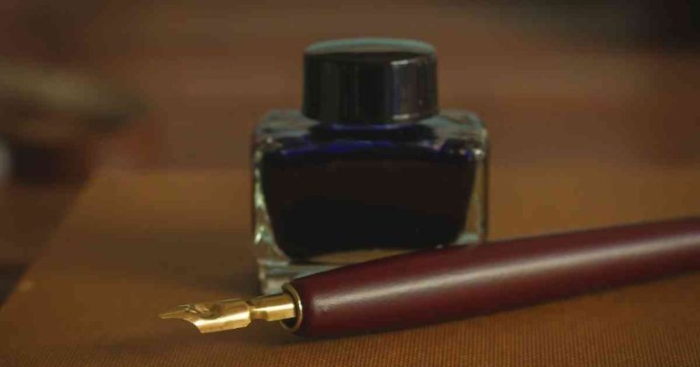 Best Fountain Pen Ink: Review and Buying Guide