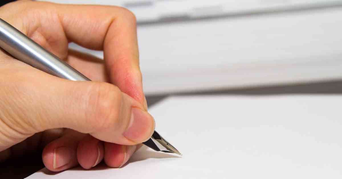 Left Handed Fountain Pen for a Left-Handed Writer