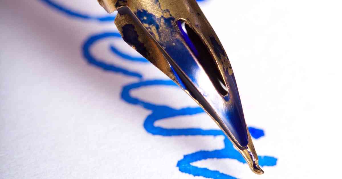 Left Handed Fountain Pen for a Left-Handed Writer