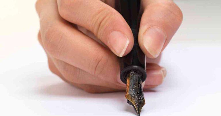 Tips On How To Stop Fountain Pen Leaking