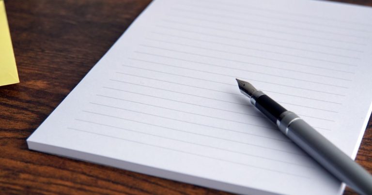 A Comprehensive Guide to All Kinds of Writing Paper for Fountain Pens