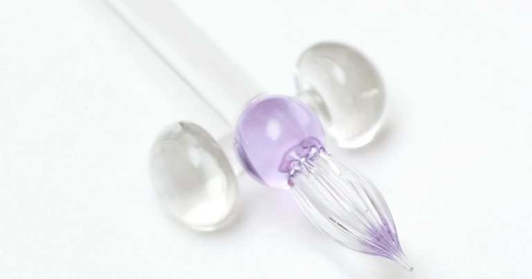 How to Use a Glass Dip Pen: The Ultimate Guide
